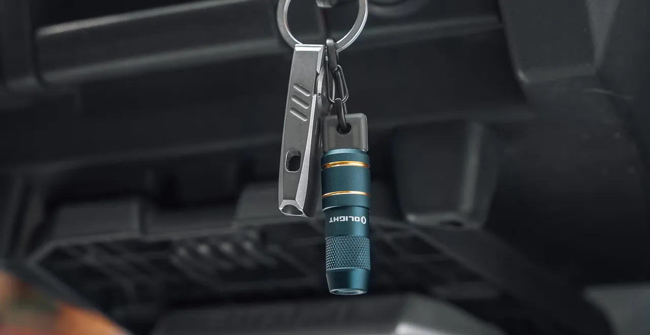 imini 2 초소형 충전식 키체인 랜턴 - Olight Korea