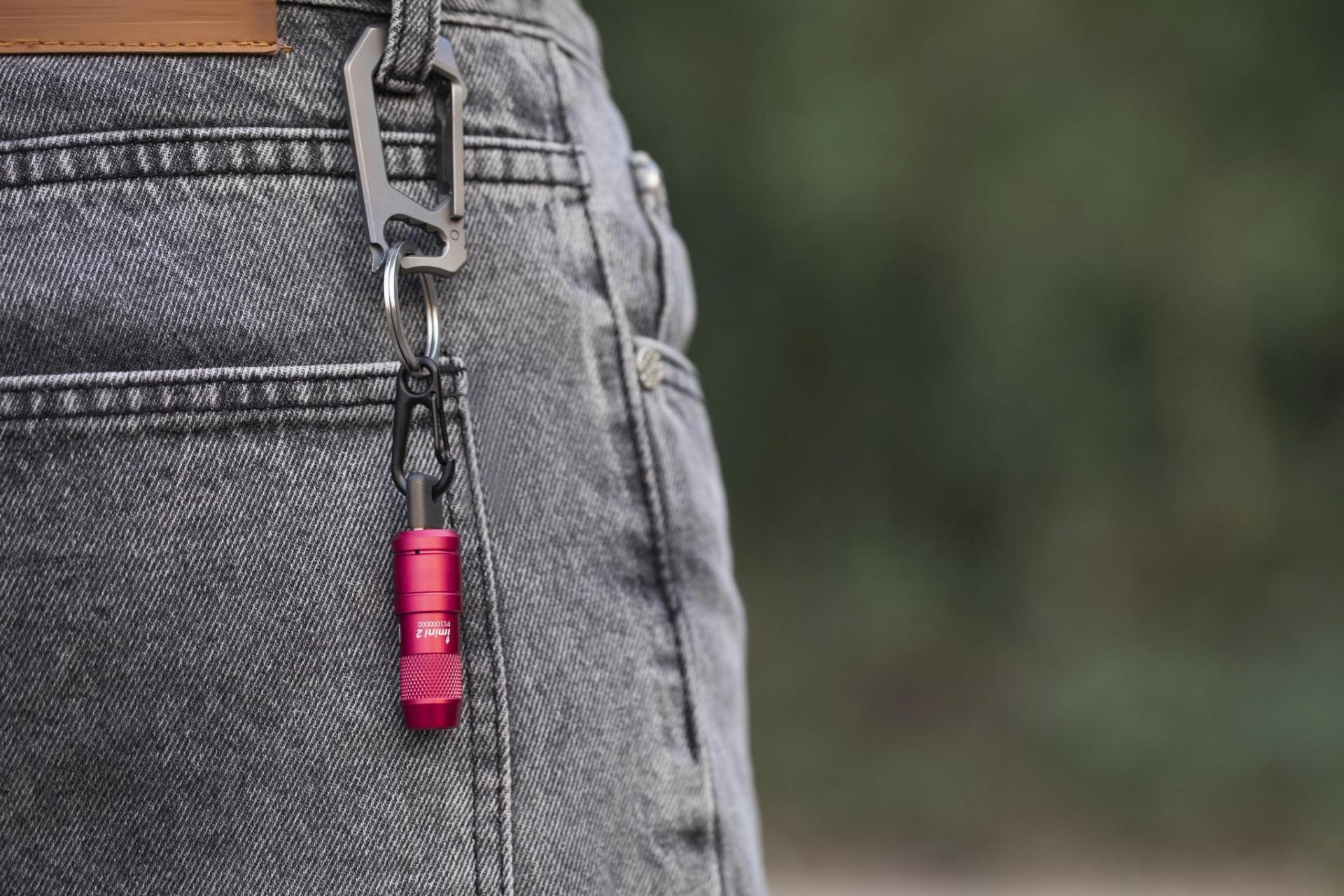 imini 2 초소형 충전식 키체인 랜턴- Olight Korea